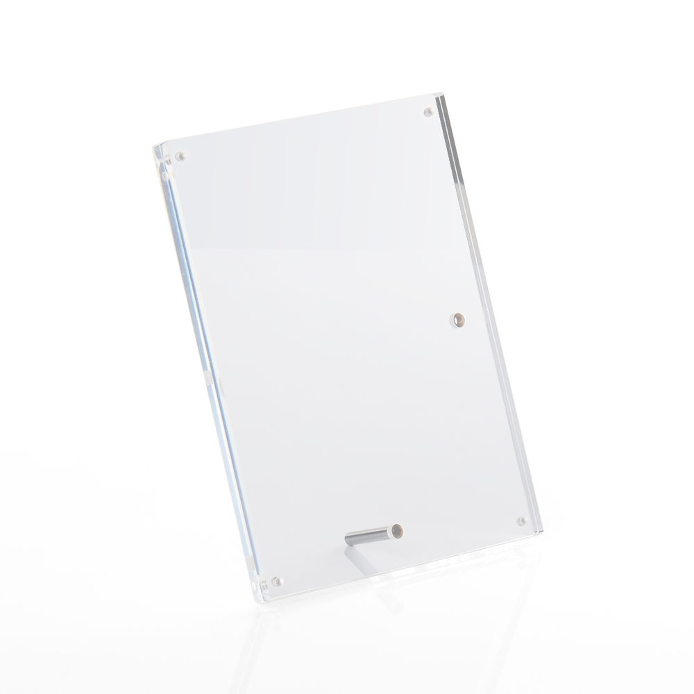 This Acrylic Plastic Frame Uses Magnets to Tightly Hold the Display ...