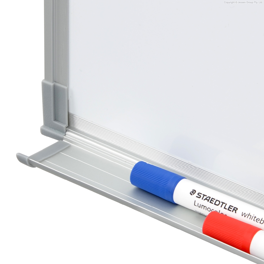 Cheap Whiteboard with Magnetic Surface – 900 x 600mm