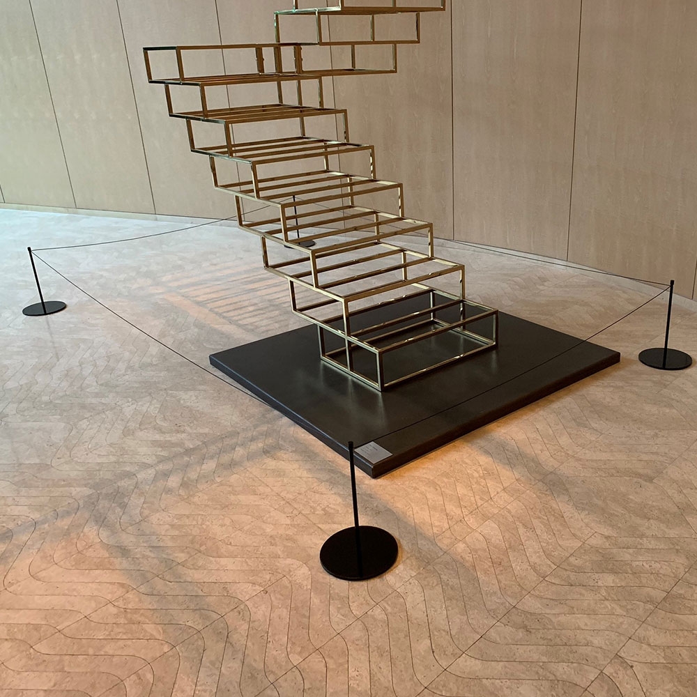 Rope Barrier System - 4 Slim w/15m Black Elastic Cord & Wall Receptors