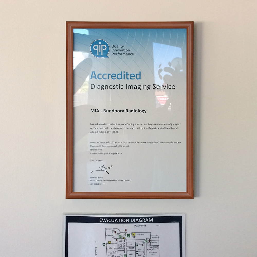 Wood-Grain A2 Snap Frame / Snap Frame Picture Holder