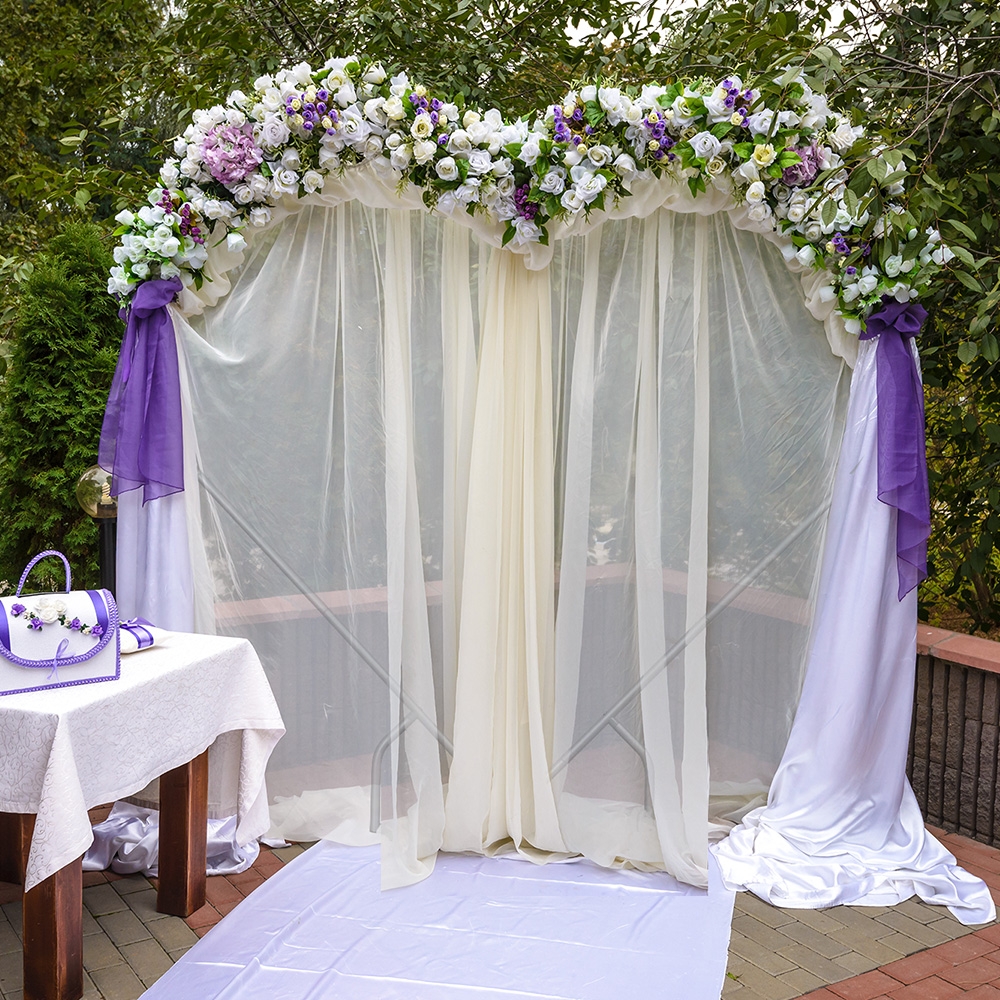 Heart Shaped Backdrop Stand – 2.1 x 2.4m - Ships Same Day